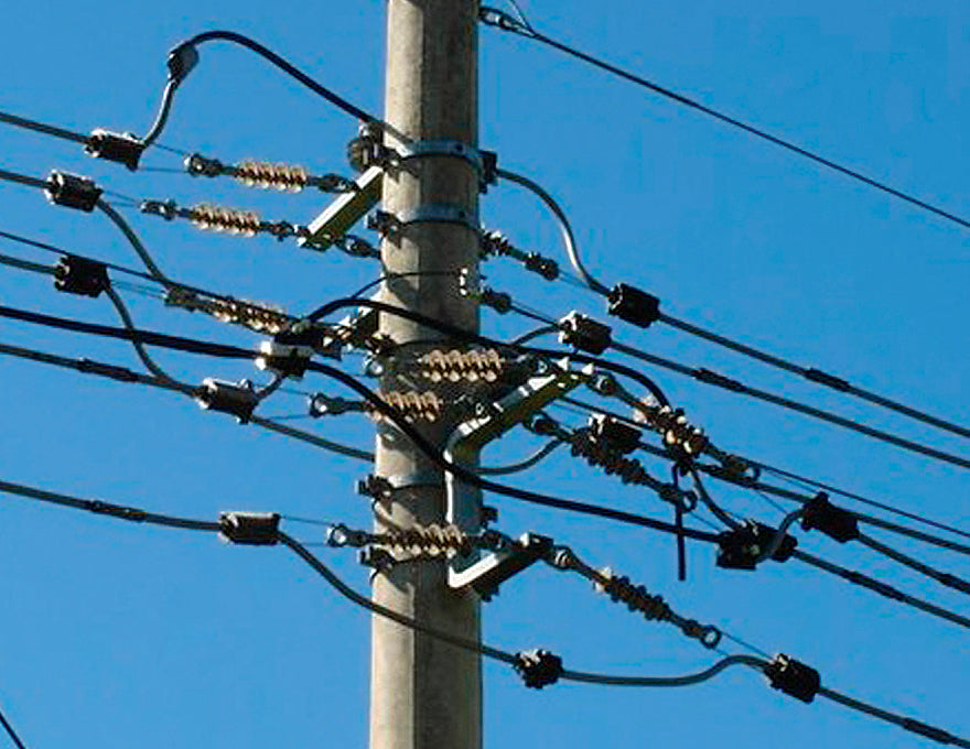 Accessories for laying transmission lines